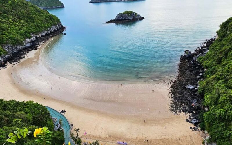 Lan Ha Bay: Ultimate Guide to Vietnam’s Hidden Paradise | Asia Pioneer ...