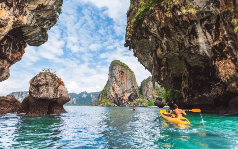 Top 10 Best Holiday Destinations in December Around Southeast Asia